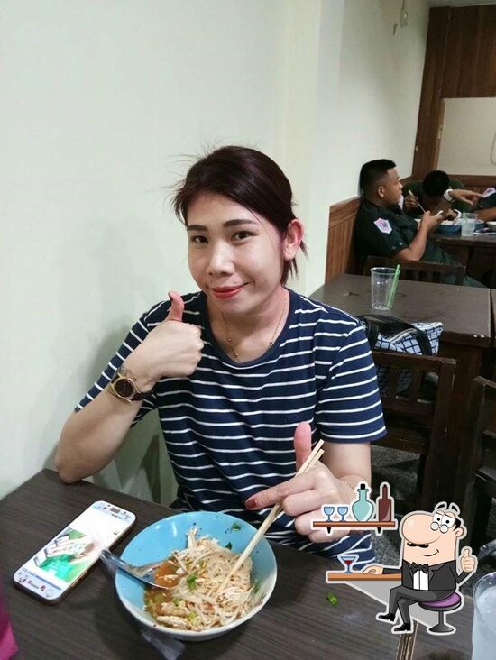 กินเส้นสวนนนท์, Nonthaburi - Menú del restaurante, precios y reseñas