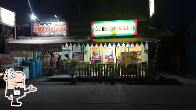 Balolong Hot Pandesal, Island Garden City of Samal - Restaurant reviews