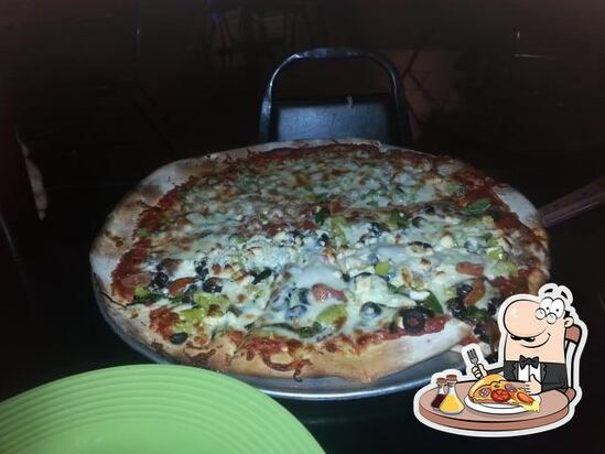 Commodore's Pizza in Hammond - Restaurant menu and reviews