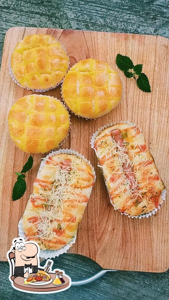 Queen's Pizza - Restaurant menu, prices and reviews