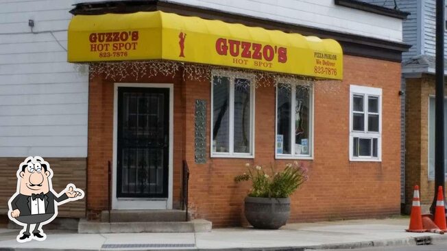 Menu at Guzzo's Hot Spot pizzeria, Buffalo
