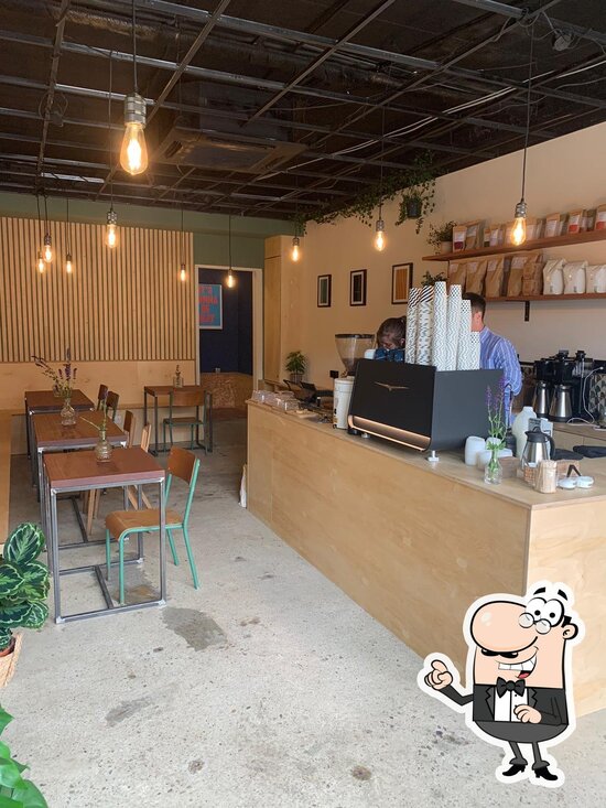 hang ten.brewbar in Londonderry - Restaurant reviews