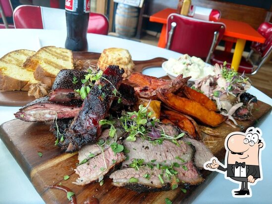 Pik Nik BBQ, Tarrytown - Restaurant menu, prices and reviews