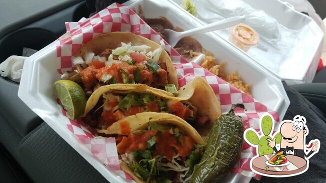 La Bodega Express, 505 W 3rd St in Pecos - Restaurant menu and reviews
