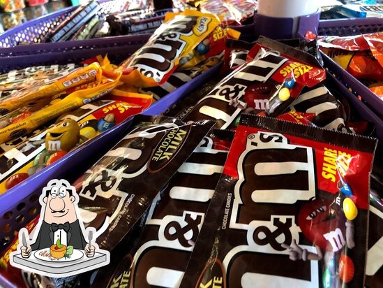 Snookers & Snookers Sweet Candy Cookers in Orlando - Restaurant reviews