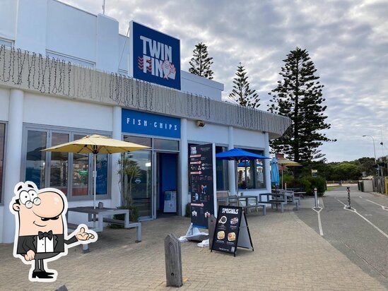 Twin Fin Fish & Chips Restaurant+Bar, Fremantle - Restaurant menu ...