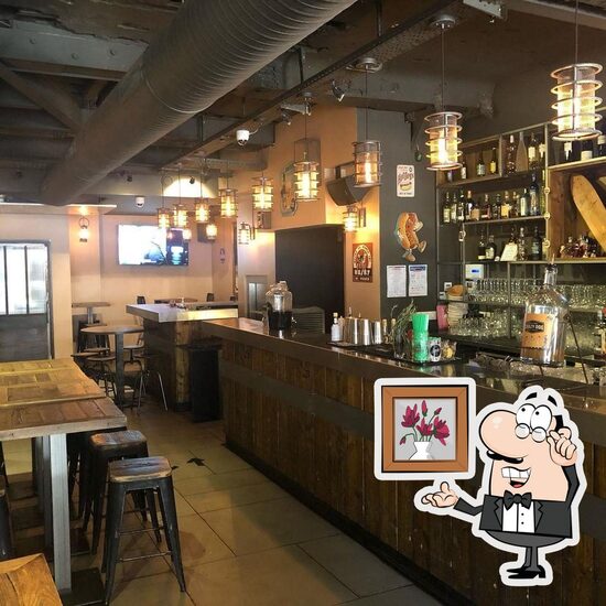 Crazy Dog - Lyon Terreaux, Lyon - Restaurant menu, prices and reviews