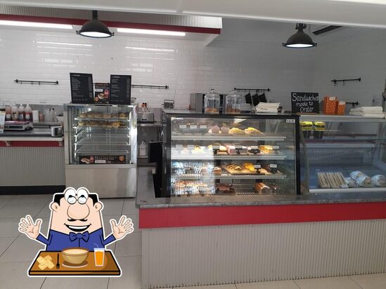 CJ's Pastries, 528 Steve Irwin Way in Glass House Mountains ...