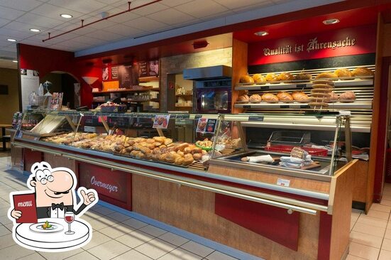 Bäckerei Overmeyer Dielingen Cafe Konditorei, Stemwede - Opiniones del ...