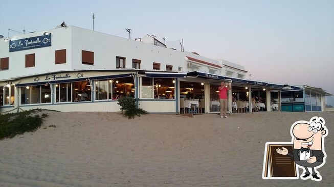 Menu at La Fontanilla restaurant, Conil de la Frontera, Avenida de la Playa
