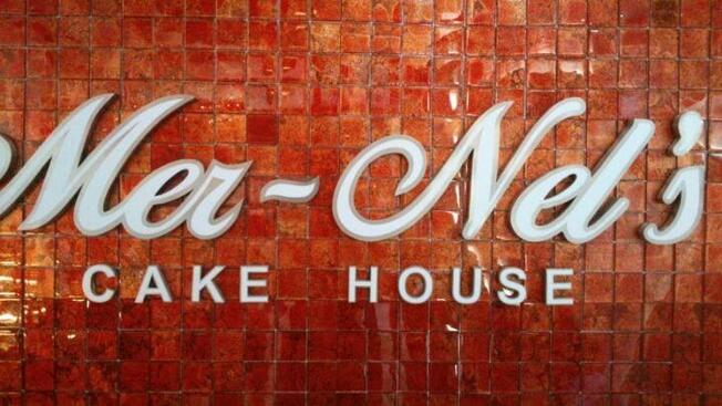 Menu at Mer-nel’s Cake House restaurant, Calamba
