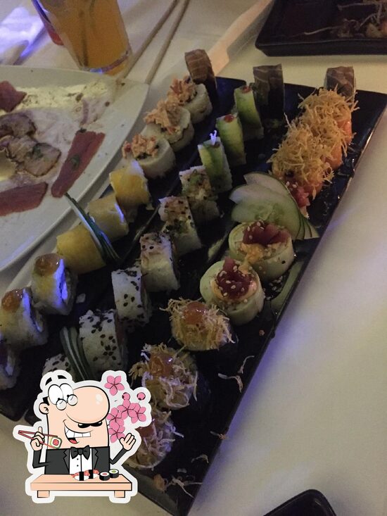 SushiClub, Merida, C. 11 356 - Restaurant menu and reviews