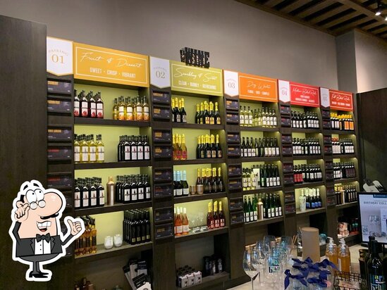 Cooper's Hawk Winery & Restaurant- St Charles, IL, Saint Charles ...