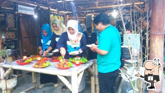 Doel Bengkong cafe, Malang - Restaurant reviews