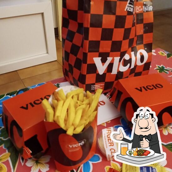 VICIO Sant Andreu Takeaway & Delivery, Barcelona, Estación de Torras i ...
