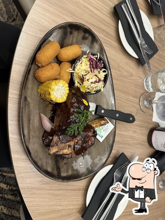 Greyhounds Entertainment, Springvale - Restaurant menu, prices and reviews