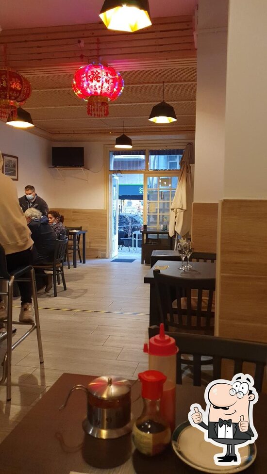 Menu at Fu Xing restaurant, Barcelona