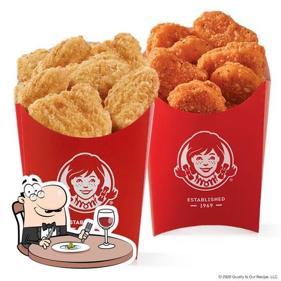 Menu at Wendy's fast food, Central City, 400 S 2nd St