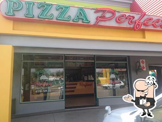 Pizza Perfect Devon Valley pizzeria, Roodepoort, Devon Valley Centre c ...