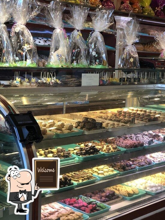 Carta del restaurante Alpine Pastry Shop, Smithtown