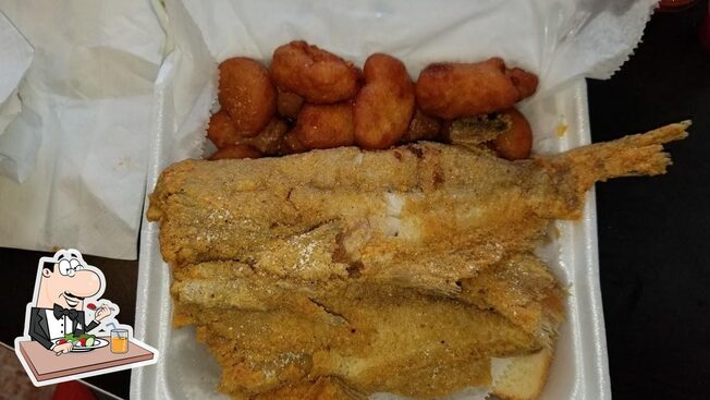 J & J Fish & Chicken, 1192 Pryor Rd SW in Atlanta - Restaurant menu and ...