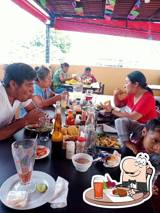 Centro Botanero La Competencia pub & bar, Santa María Jalapa del ...