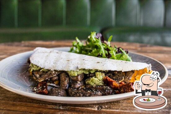 Zenith pub & bar, Lisbon - Restaurant menu and reviews