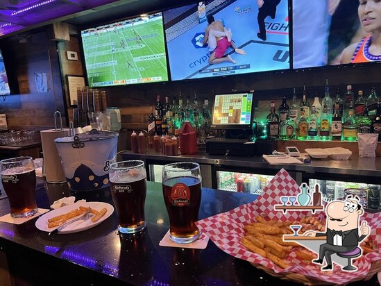 Wing House Port Perry, Port Perry - Restaurant menu, prices and reviews