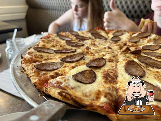 Menu at Pizza Dee's pizzeria, Wasaga Beach