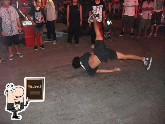 Three angels bar soi six, Pattaya City - Restaurant reviews