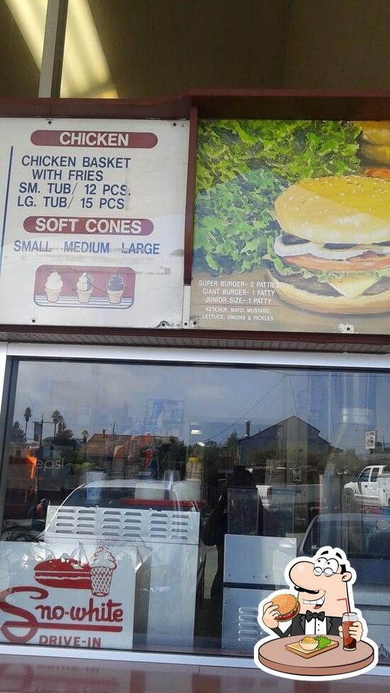 Sno White Drive-In in Aptos - Restaurant reviews