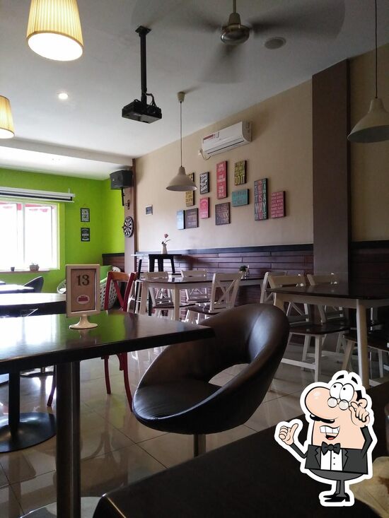 Bim's Resto & Cafe, Cigombong - Menú del restaurante, precios y reseñas