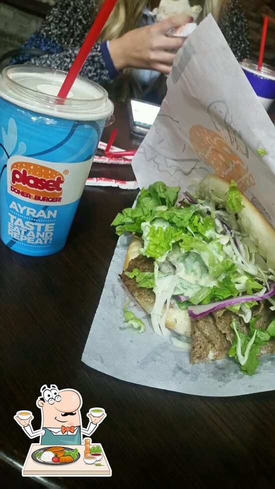 Doner & Burger „Plaset“ restaurant, Skopje, Cvetan Dimov 129 ...