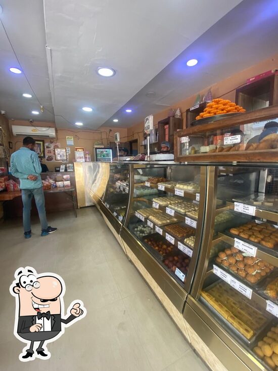 Sham Sweets Unit -II, Gurugram - Restaurant reviews