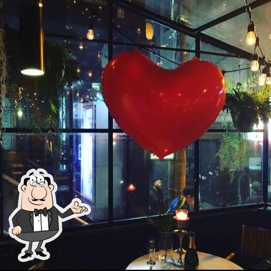 EAT ME pub & bar, Seoul - Restaurant reviews