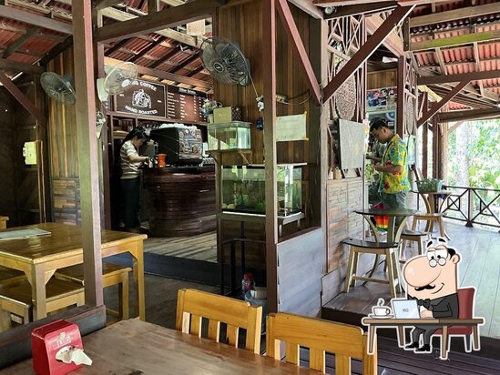 Ch9 ก้องวัลเลย์, Mamu - Menú del restaurante, precios y reseñas
