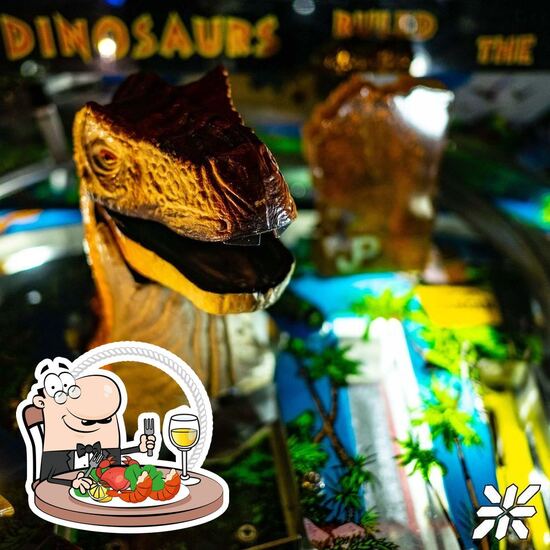 Tilt Arcade Bar in Toronto - Restaurant reviews