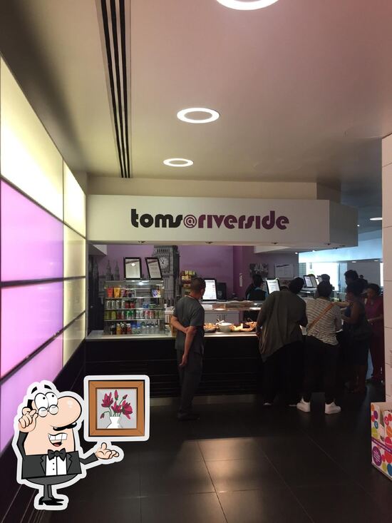 Toms Riverside, London - Restaurant menu, prices and reviews
