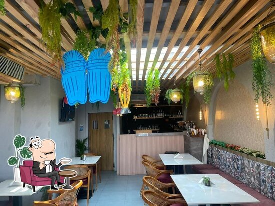 Turtle Cafe and Restaurant, Noida - Restaurant menu, prices and reviews
