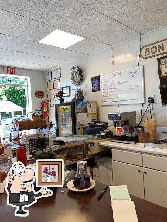 BLT Cafe Inc, Saint James - Restaurant menu, prices and reviews