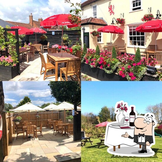 Menu at The Red Lion pub & bar, Southwick and Widley, High St