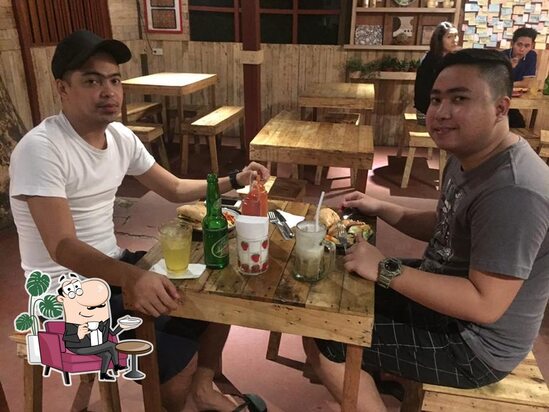 Bulastog JR, Muntinlupa - Restaurant menu, prices and reviews