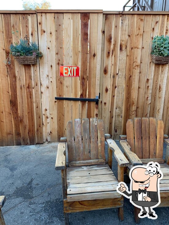 The Cinder's Bar in Sacramento - Restaurant reviews