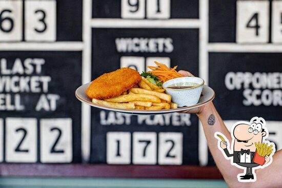 The Trinity, 505 Crown St in Surry Hills - Restaurant menu and reviews