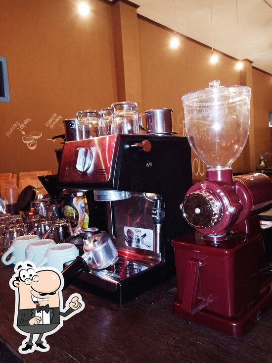 Blackhouse coffee, Samarinda - Restaurant reviews