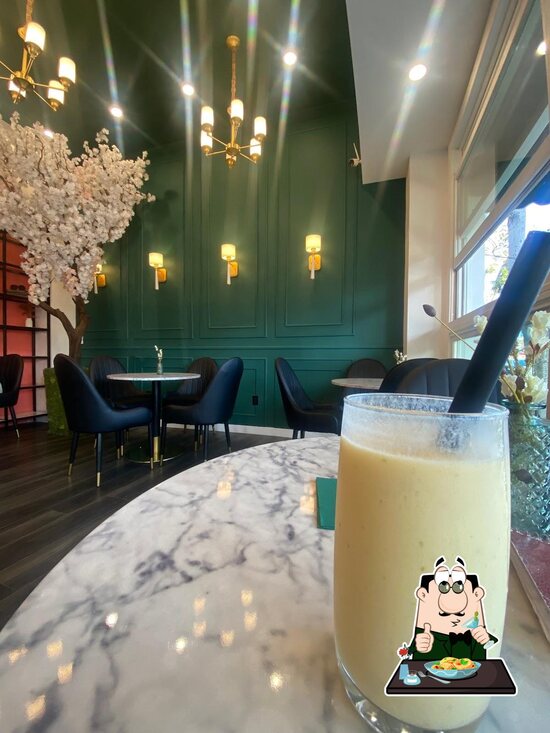 Pomona Cafe in Los Angeles - Restaurant menu and reviews