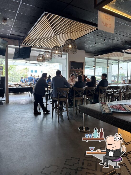 Hangar 24 Orange County, Irvine - Restaurant menu, prices and reviews