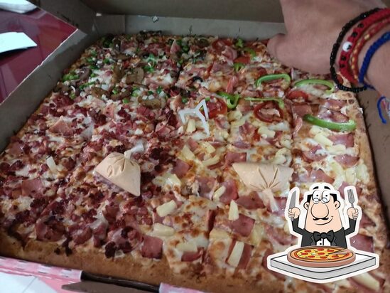 Pizza Y CORRE Sucurzal Puerto Ceiba restaurant, Puerto Ceiba ...