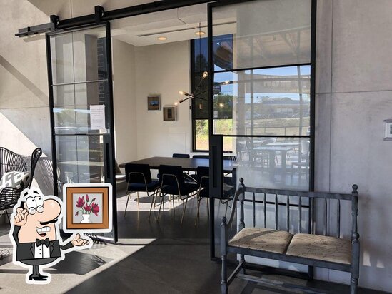 Divine Coffee, Johns Creek - Restaurant menu, prices and reviews