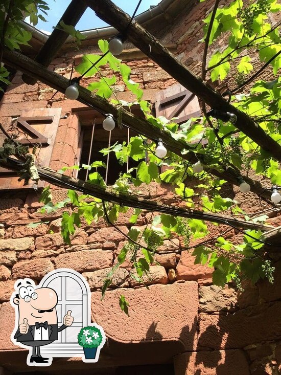 Menu at Les Pierres Rouges restaurant, Collonges-la-Rouge